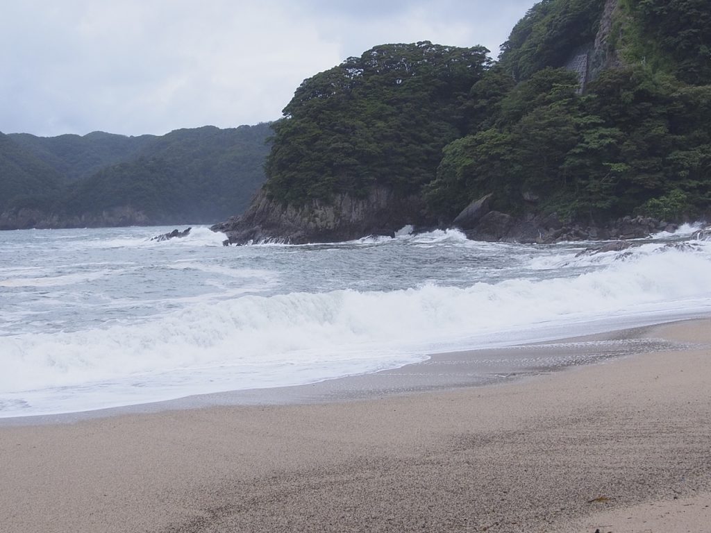 【2019年】兵庫県の綺麗な海「佐津海水浴場」情報！水質や営業時間は？ 日本の綺麗なビーチ達