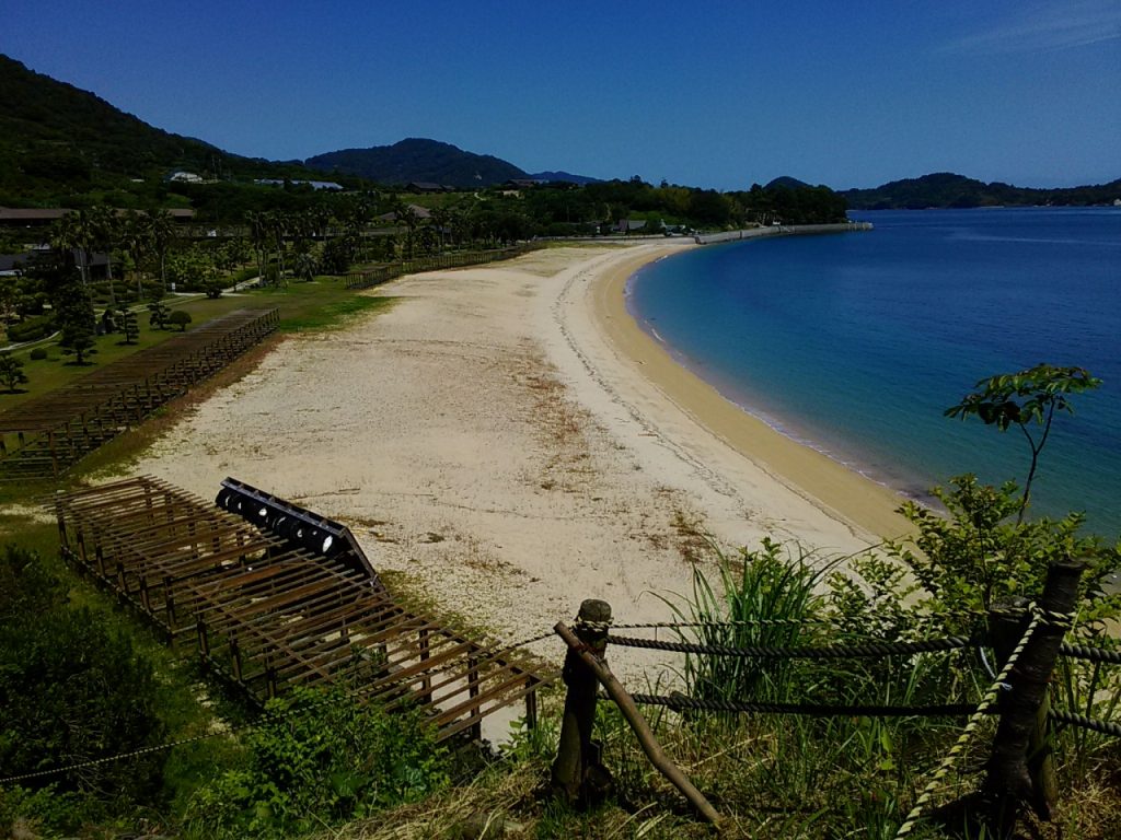 【2019年】広島県の綺麗な海「県民の浜海水浴場」情報!水質や営業時間は? 日本の綺麗なビーチ達