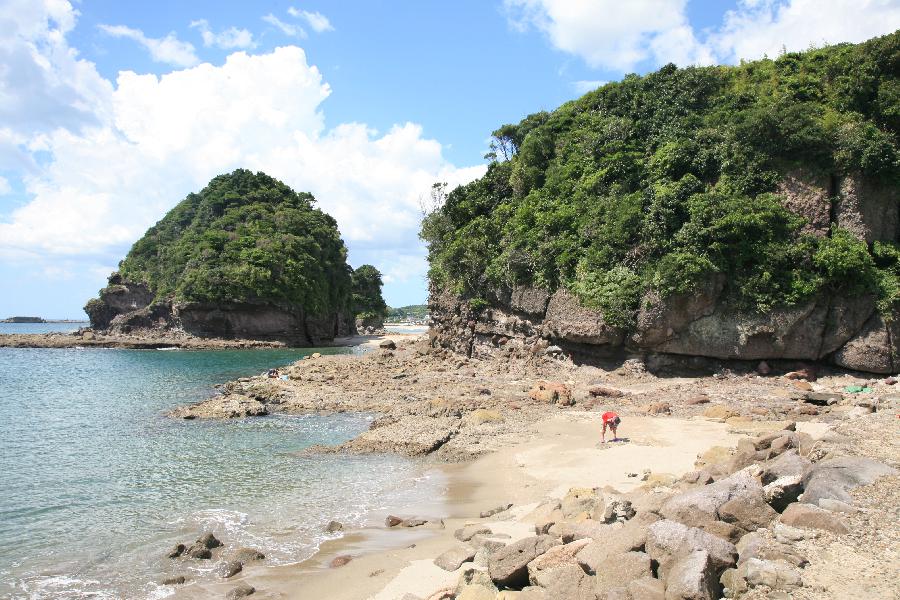 【2019年】鹿児島県の綺麗な海「西方海水浴場」情報！水質や営業時間は？ 日本の綺麗なビーチ達