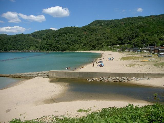 【2019年】兵庫県の綺麗な海「安木浜海水浴場」情報！水質や営業時間は？ 日本の綺麗なビーチ達